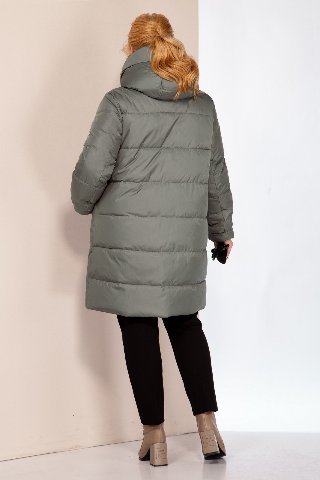 Куртка 2094 олива Shetti купить в интернет магазине Велесмода